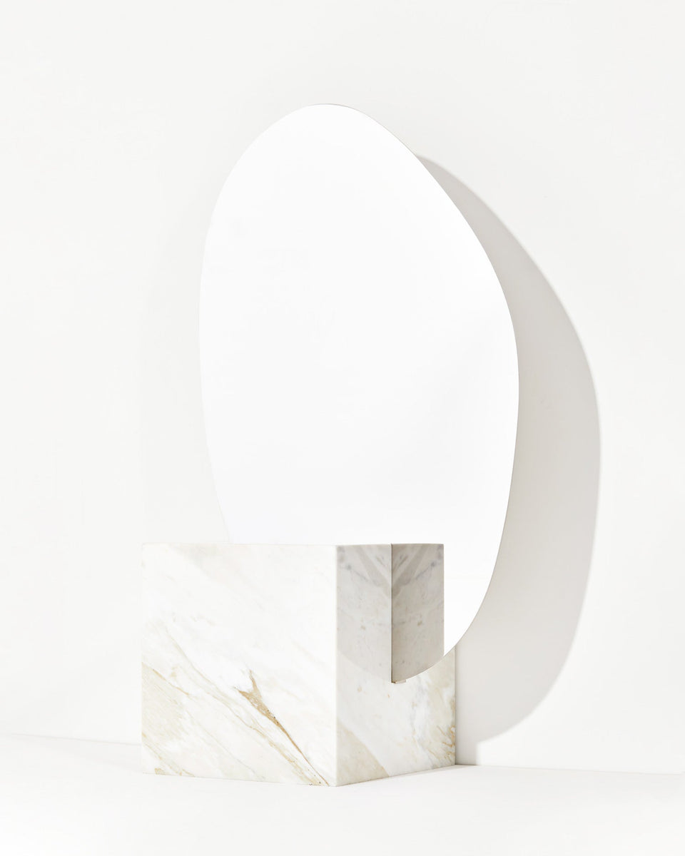 Mirrors – Slash Objects